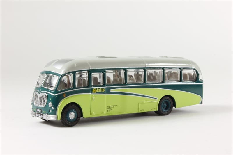 EFE 18712 Bedford Duple Vega , Skills Coaches – The Dartford Model Corner