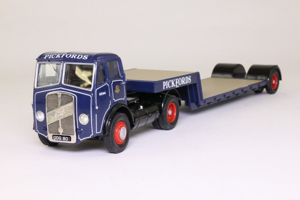 Corgi CC10202 Pickfords ERF V Low Loader – The Dartford Model Corner