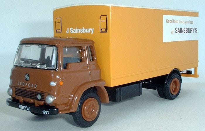 EFE 22902 Bedford TK Box Van Sainsburys – The Dartford Model Corner