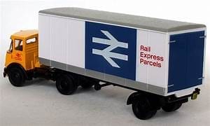 EFE 40201 Atkinson Borderer Artic Box Van Rail Express Parcels National ...